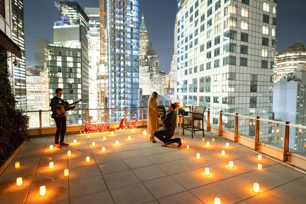 Winter Rooftop Proposal in New York - Best Proposal Idea